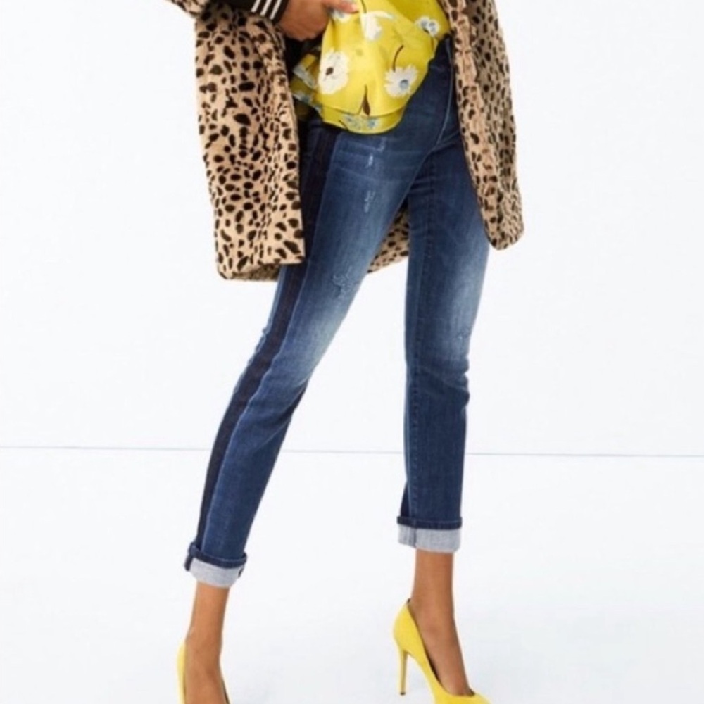 Cabi Tuxedo Distressed High Rise Straight Jeans - Gem